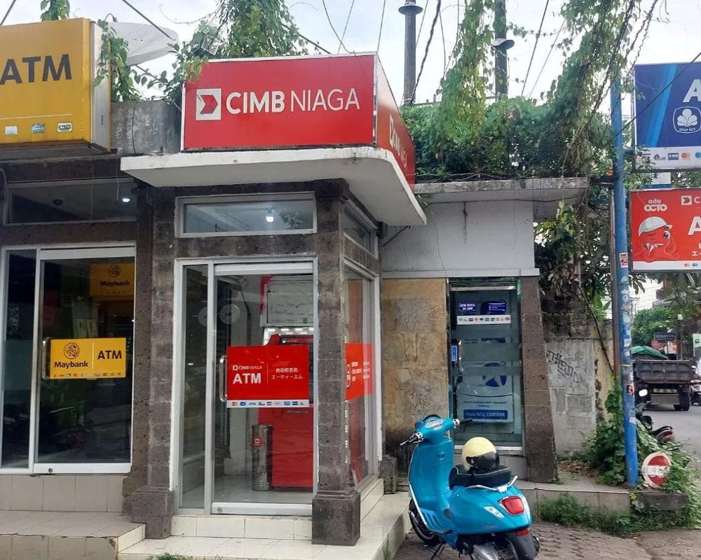 Using ATMs in Bali: withdrawing money, rates, limits, and more ...